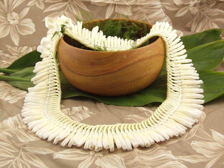 Hawaiian Leis - With Our Aloha